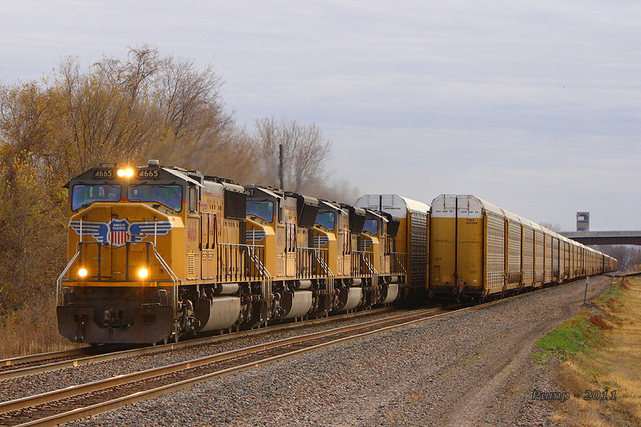 Westbound UP Intermodal Train